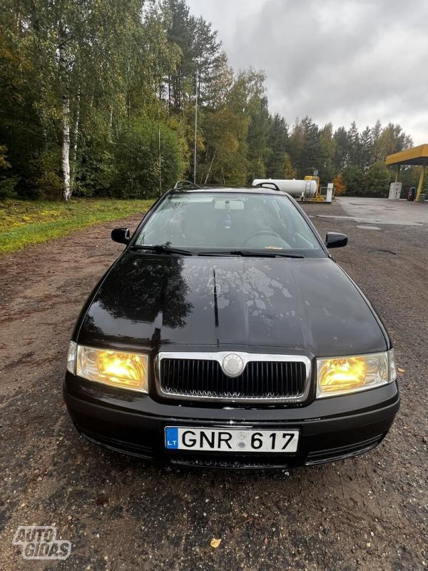 Skoda Octavia 2005 Viļņa vietnē Melns Skoda Octavia 2005 Viļņa, ar dzinēja tilpumu 1.90 L un nobraukumu 350 tūkst. km par 1250 €, foto 6 vietnē AUTOMOTO.COM.LV