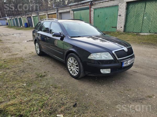 Melns Skoda Octavia 2006 Rīga, ar dzinēja tilpumu 2.00 L un nobraukumu 459 tūkst. km par 1500 €, foto 1 vietnē AUTOMOTO.COM.LV