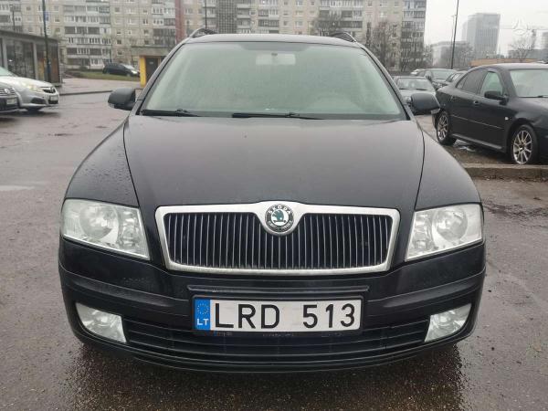 Black Skoda Octavia 2006 in Vilnius, with an engine capacity of 1.90 L and mileage of 313 thousand km for 850 €, photo 4 on AUTOMOTO.COM.LV
