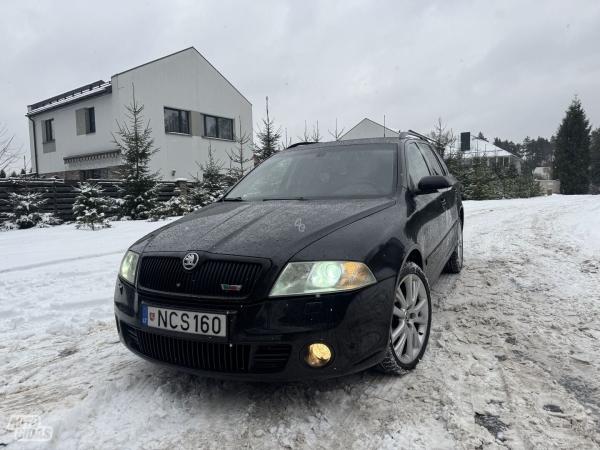 Black Skoda Octavia 2006 in Vilnius, with an engine capacity of 2.00 L and mileage of 317 thousand km for 2499 €, photo 1 on AUTOMOTO.COM.LV