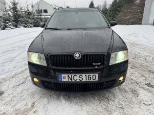 Melns Skoda Octavia 2006 Viļņa, ar dzinēja tilpumu 2.00 L un nobraukumu 317 tūkst. km par 2499 €, foto 3 vietnē AUTOMOTO.COM.LV