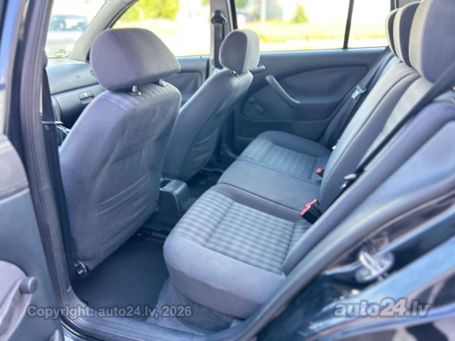 Melns Skoda Octavia 2006 Tartu, ar dzinēja tilpumu 0.00 L un nobraukumu 380 tūkst. km par 2500 €, foto 16 vietnē AUTOMOTO.COM.LV