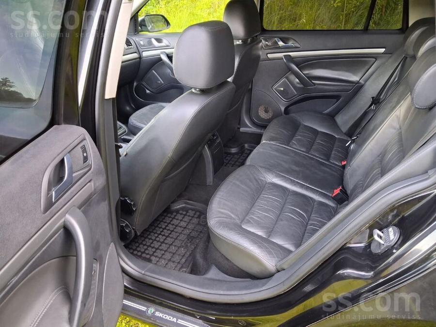 Black Skoda Octavia 2006 in Preili, with an engine capacity of 2.00 L and mileage of 329 thousand km for 1550 €, photo 8 on AUTOMOTO.COM.LV
