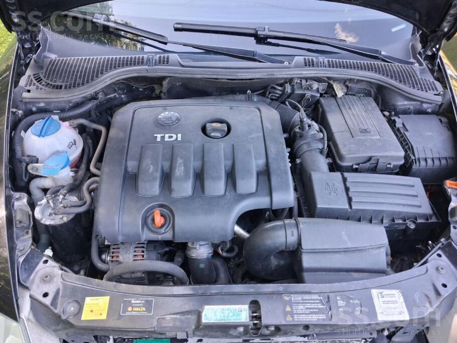 Black Skoda Octavia 2006 in Preili, with an engine capacity of 2.00 L and mileage of 329 thousand km for 1550 €, photo 13 on AUTOMOTO.COM.LV