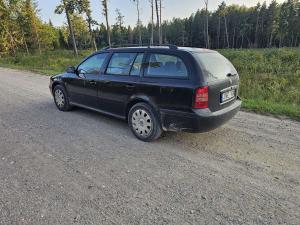 Black Skoda Octavia 2006 in Vilnius, with an engine capacity of 1.90 L and mileage of 435 thousand km for 600 €, photo 4 on AUTOMOTO.COM.LV