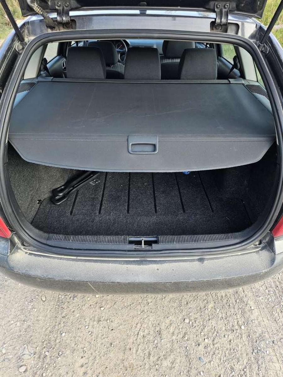 Black Skoda Octavia 2006 in Vilnius, with an engine capacity of 1.90 L and mileage of 435 thousand km for 600 €, photo 9 on AUTOMOTO.COM.LV