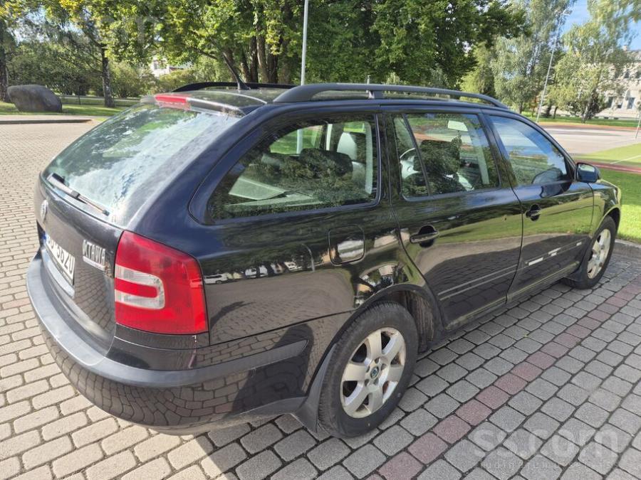 Черный Шкода Октавия 2006 в Лиепая, объемом двигателя 1.90 л и пробегом 0 тыс. км за 1500 €, фото 3 на AUTOMOTO.COM.LV