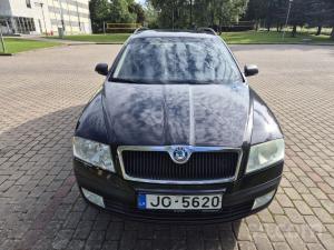 Черный Шкода Октавия 2006 в Лиепая, объемом двигателя 1.90 л и пробегом 0 тыс. км за 1500 €, фото 5 на AUTOMOTO.COM.LV