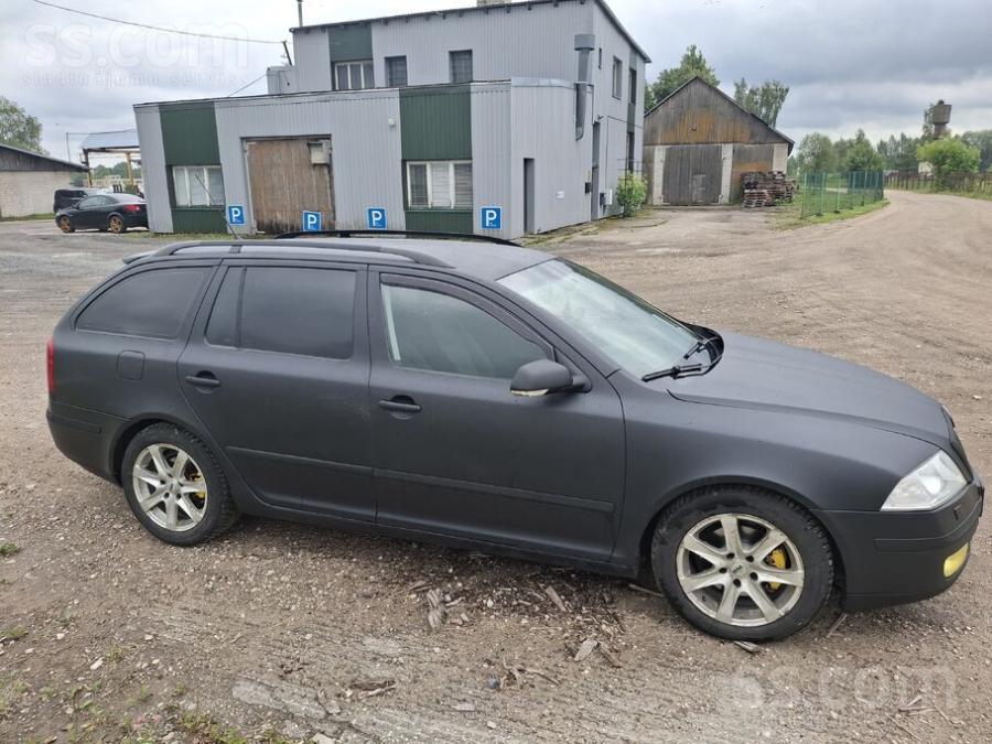 Black Skoda Octavia 2007 in Valmiera, with an engine capacity of 2.00 L and mileage of 0 thousand km for 1700 €, photo 2 on AUTOMOTO.COM.LV