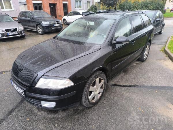 Melns Skoda Octavia 2007 Rīga, ar dzinēja tilpumu 1.90 L un nobraukumu 321 tūkst. km par 1100 €, foto 4 vietnē AUTOMOTO.COM.LV