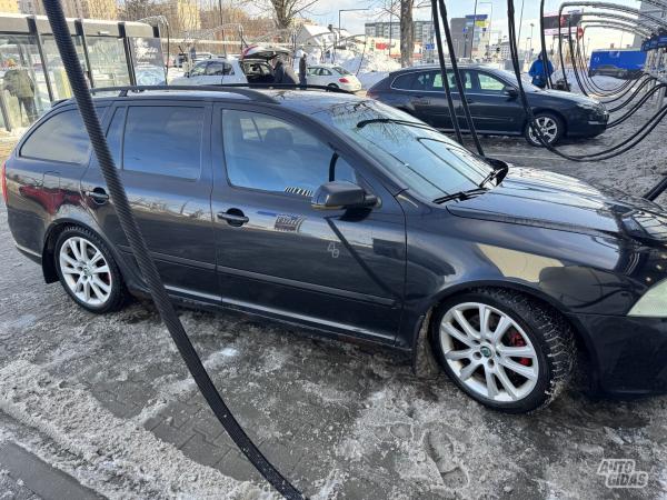 Black Skoda Octavia 2007 in Vilnius, with an engine capacity of 2.00 L and mileage of 256 thousand km for 1650 €, photo 5 on AUTOMOTO.COM.LV