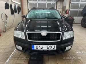 Melns Skoda Octavia 2007 Tallina, ar dzinēja tilpumu 2.00 L un nobraukumu 464 tūkst. km par 1300 €, foto 2 vietnē AUTOMOTO.COM.LV