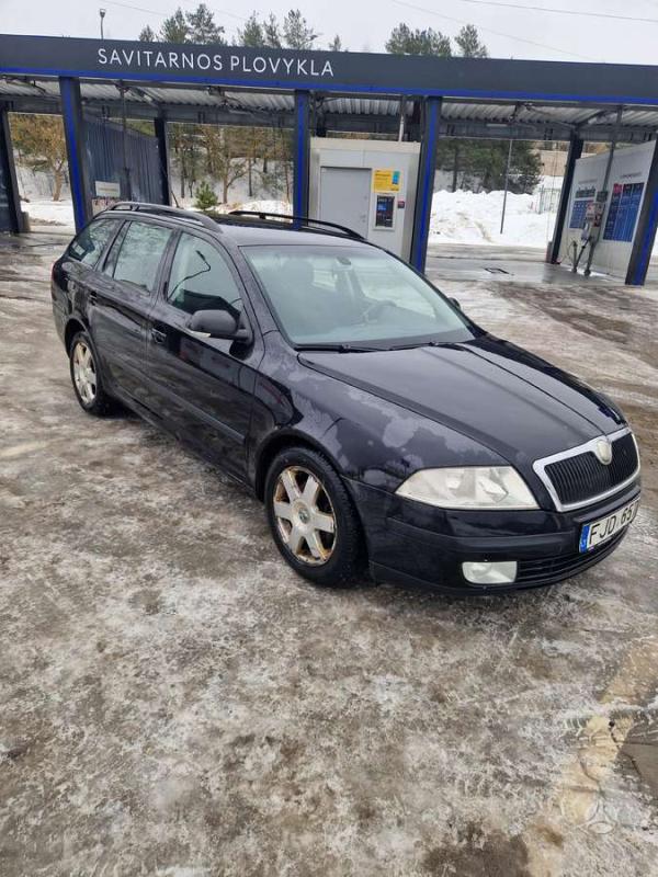 Melns Skoda Octavia 2007 Viļņa, ar dzinēja tilpumu 1.97 L un nobraukumu 336 tūkst. km par 1800 €, foto 2 vietnē AUTOMOTO.COM.LV