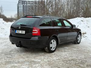 Black Skoda Octavia 2007 in Tallinn, with an engine capacity of 2.00 L and mileage of 0 thousand km for 1900 €, photo 4 on AUTOMOTO.COM.LV