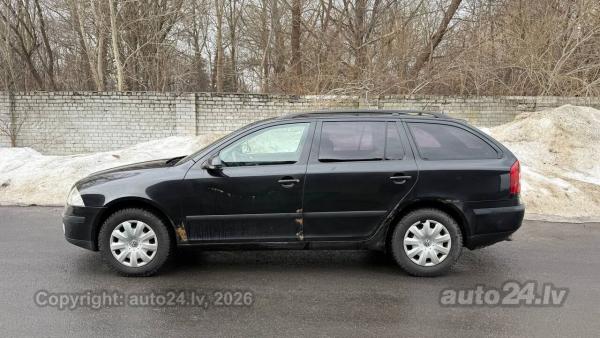 Black Skoda Octavia 2007 in Tallinn, with an engine capacity of 2.00 L and mileage of 0 thousand km for 2500 €, photo 9 on AUTOMOTO.COM.LV