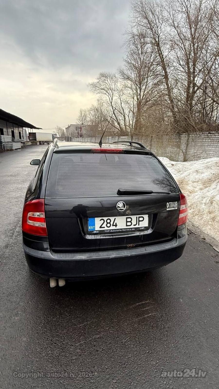 Melns Skoda Octavia 2007 Tallina, ar dzinēja tilpumu 2.00 L un nobraukumu 0 tūkst. km par 2500 €, foto 14 vietnē AUTOMOTO.COM.LV