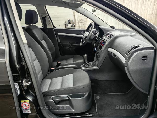 Melns Skoda Octavia 2007 Viljandi, ar dzinēja tilpumu 1.60 L un nobraukumu 210 tūkst. km par 3490 €, foto 6 vietnē AUTOMOTO.COM.LV