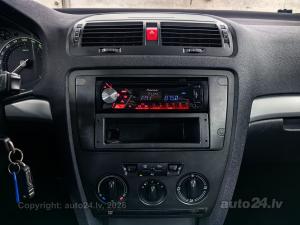 Melns Skoda Octavia 2007 Viljandi, ar dzinēja tilpumu 1.60 L un nobraukumu 210 tūkst. km par 3490 €, foto 9 vietnē AUTOMOTO.COM.LV