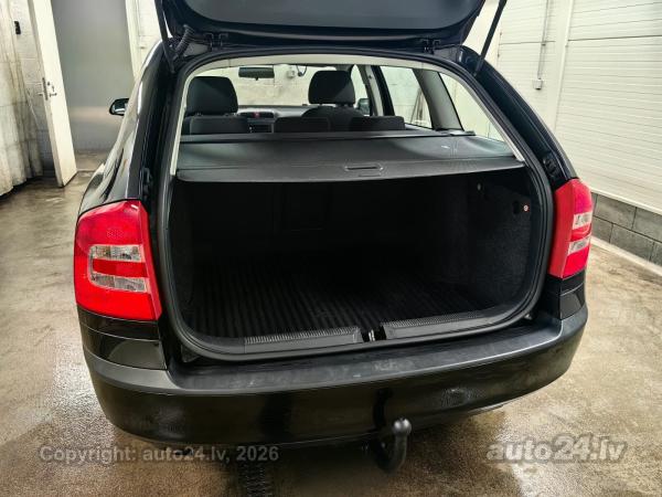 Melns Skoda Octavia 2007 Viljandi, ar dzinēja tilpumu 1.60 L un nobraukumu 210 tūkst. km par 3490 €, foto 9 vietnē AUTOMOTO.COM.LV