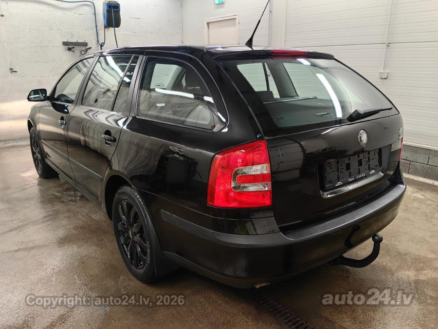 Melns Skoda Octavia 2007 Viljandi, ar dzinēja tilpumu 1.60 L un nobraukumu 210 tūkst. km par 3490 €, foto 12 vietnē AUTOMOTO.COM.LV