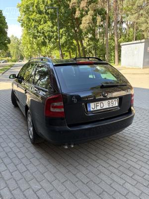 Черный Шкода Октавия 2007 в Алитус, объемом двигателя 2.00 л и пробегом 320 тыс. км за 2800 €, фото 8 на AUTOMOTO.COM.LV
