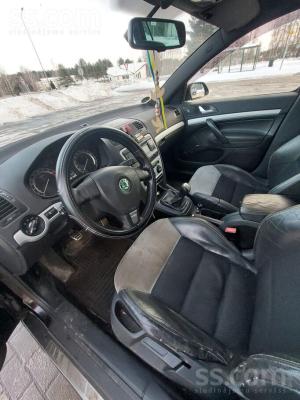 Черный Шкода Октавия 2007 в Елгава, объемом двигателя 2.00 л и пробегом 350 тыс. км за 2800 €, фото 8 на AUTOMOTO.COM.LV