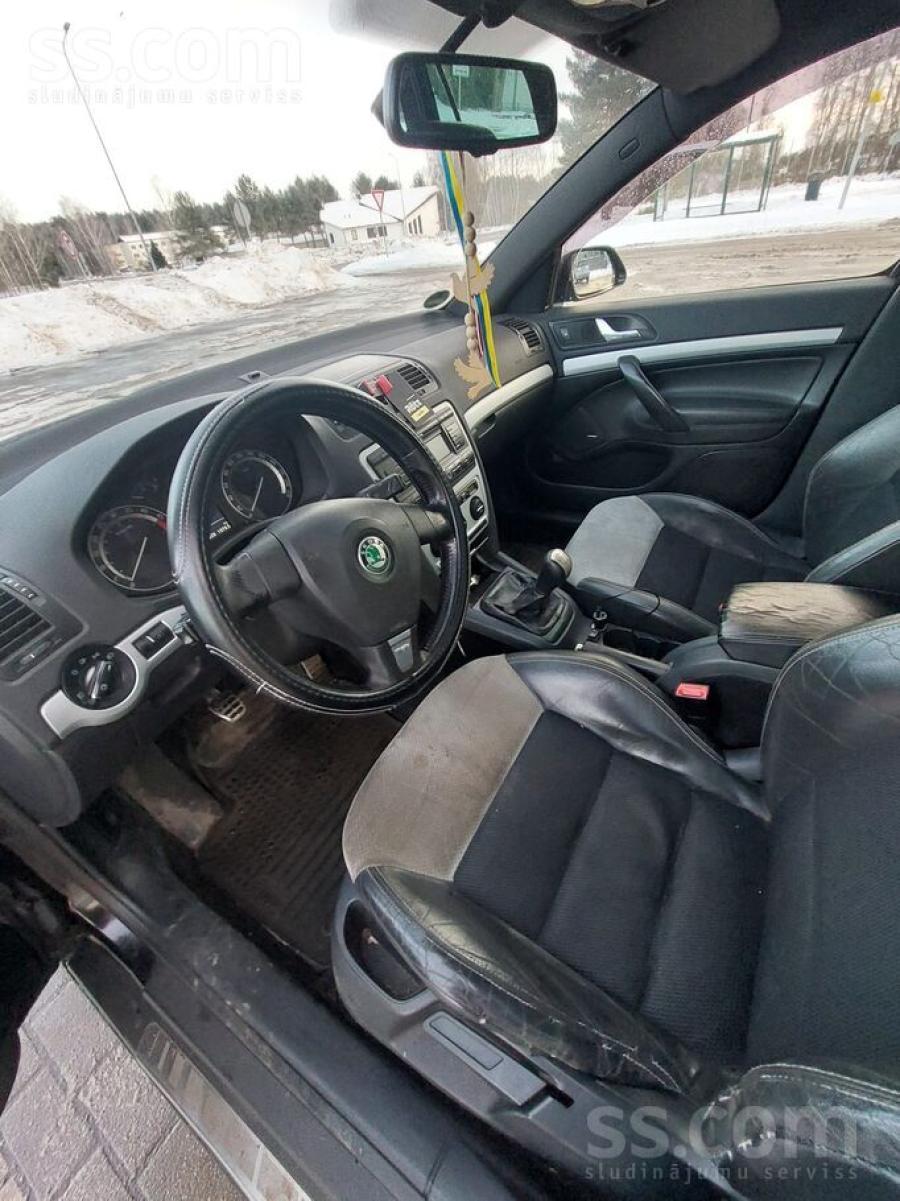 Черный Шкода Октавия 2007 в Елгава, объемом двигателя 2.00 л и пробегом 350 тыс. км за 2800 €, фото 8 на AUTOMOTO.COM.LV