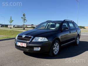 Black Skoda Octavia 2007 in Liepaja, with an engine capacity of 1.60 L and mileage of 168 thousand km for 4900 €, photo  on AUTOMOTO.COM.LV