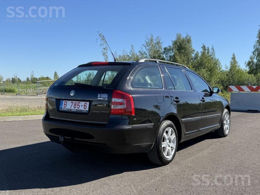 Melns Skoda Octavia 2007 Liepāja, ar dzinēja tilpumu 1.60 L un nobraukumu 168 tūkst. km par 4900 €, foto 3 vietnē AUTOMOTO.COM.LV