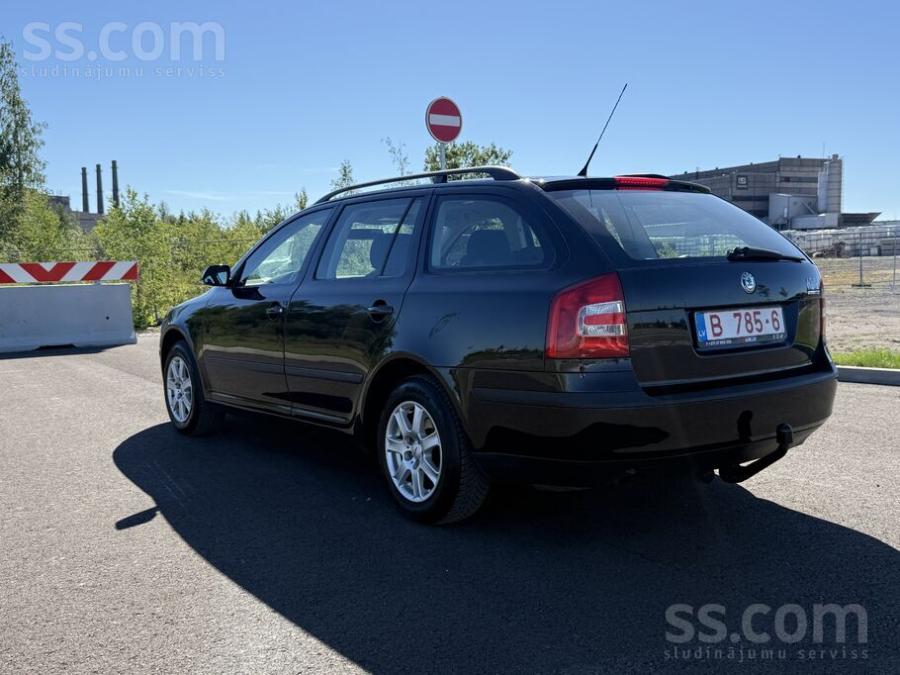 Melns Skoda Octavia 2007 Liepāja, ar dzinēja tilpumu 1.60 L un nobraukumu 168 tūkst. km par 4900 €, foto 5 vietnē AUTOMOTO.COM.LV