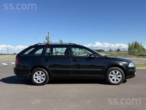 Melns Skoda Octavia 2007 Liepāja, ar dzinēja tilpumu 1.60 L un nobraukumu 168 tūkst. km par 4900 €, foto 6 vietnē AUTOMOTO.COM.LV