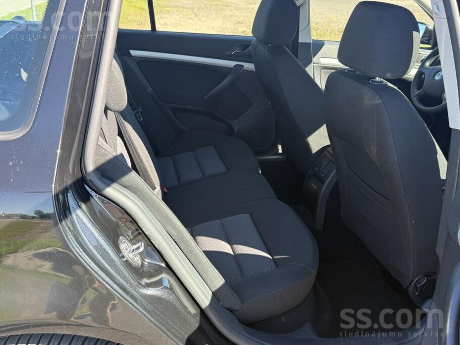 Melns Skoda Octavia 2007 Liepāja, ar dzinēja tilpumu 1.60 L un nobraukumu 168 tūkst. km par 4900 €, foto 13 vietnē AUTOMOTO.COM.LV