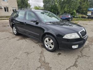 Black Skoda Octavia 2007 in Vilnius, with an engine capacity of 2.00 L and mileage of 350 thousand km for 2650 €, photo 4 on AUTOMOTO.COM.LV