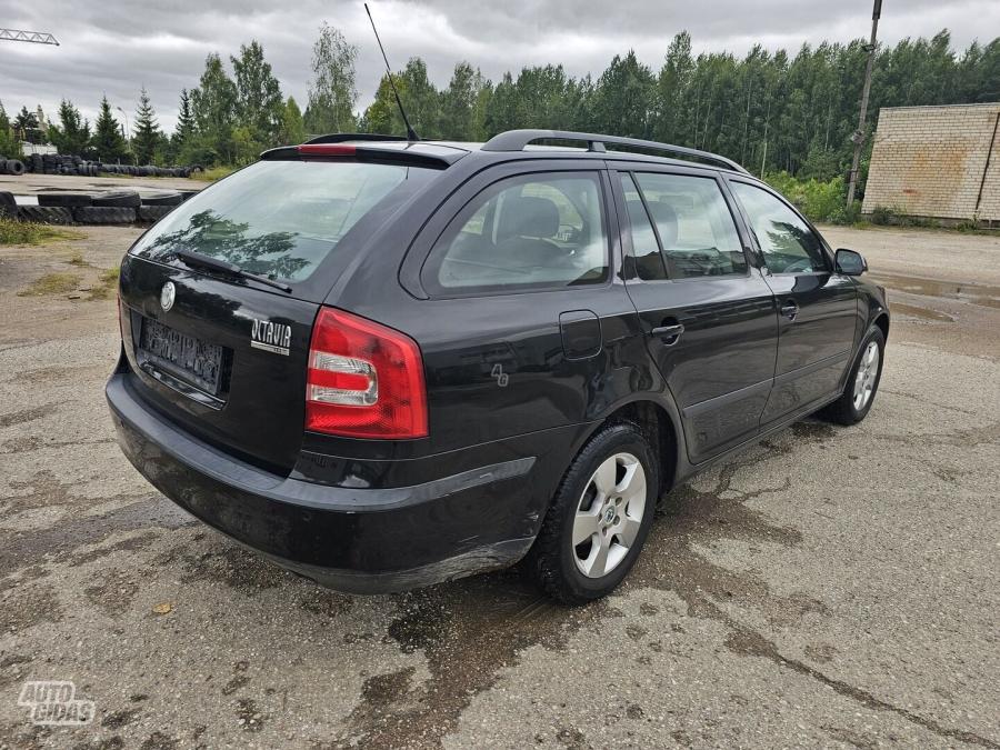 Black Skoda Octavia 2007 in Vilnius, with an engine capacity of 2.00 L and mileage of 350 thousand km for 2650 €, photo 5 on AUTOMOTO.COM.LV