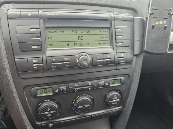 Melns Skoda Octavia 2007 Viļņa, ar dzinēja tilpumu 2.00 L un nobraukumu 350 tūkst. km par 2250 €, foto 9 vietnē AUTOMOTO.COM.LV