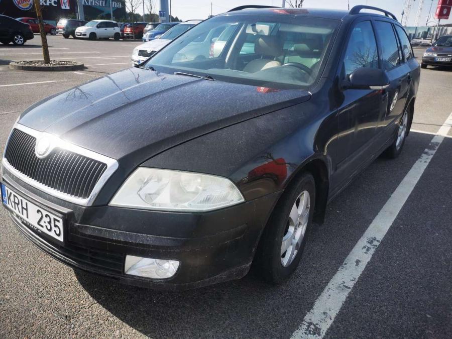 Melns Skoda Octavia 2007 Viļņa, ar dzinēja tilpumu 1.60 L un nobraukumu 290 tūkst. km par 1150 €, foto 5 vietnē AUTOMOTO.COM.LV