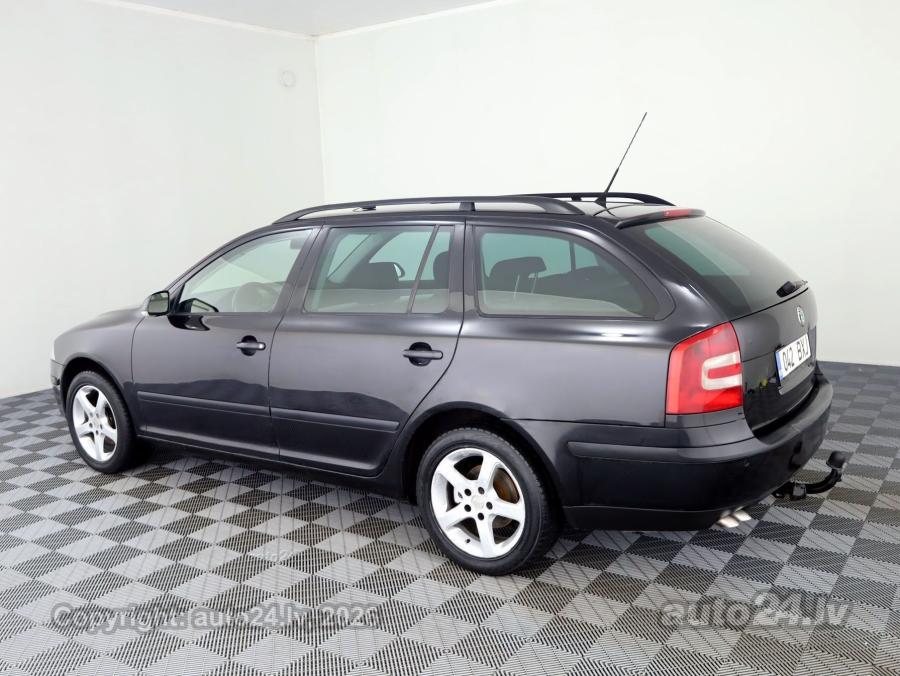 Melns Skoda Octavia 2007 Tallina, ar dzinēja tilpumu 2.00 L un nobraukumu 288 tūkst. km par 1299 €, foto 5 vietnē AUTOMOTO.COM.LV