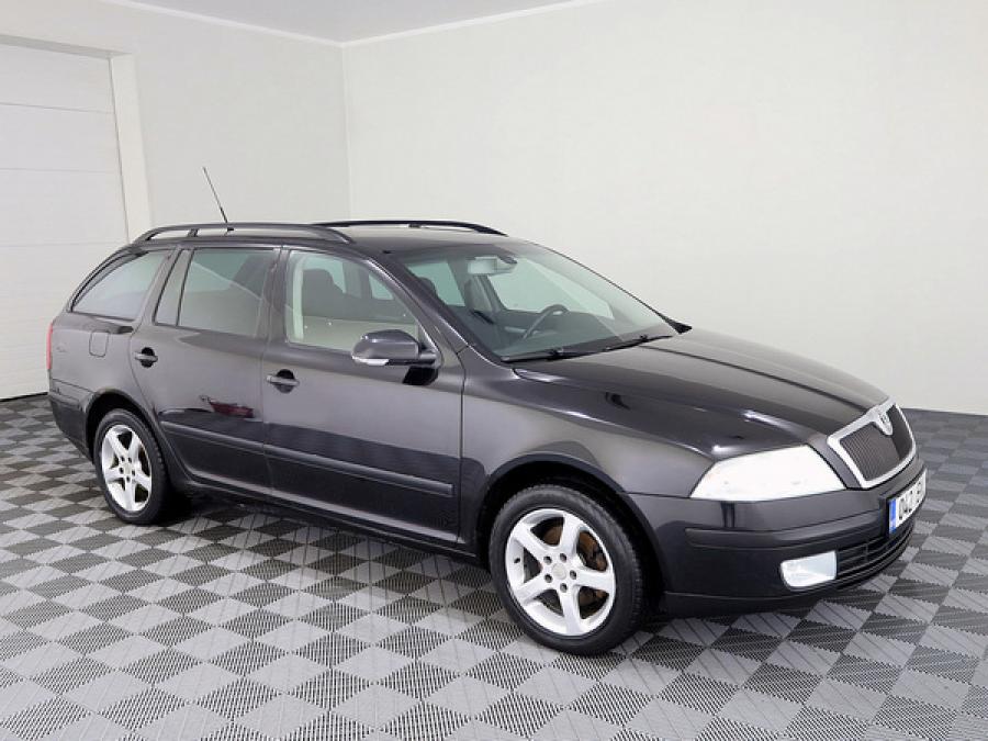 Black Skoda Octavia 2007 in Tallinn, with an engine capacity of 2.00 L and mileage of 288 thousand km for 1299 €, photo 1 on AUTOMOTO.COM.LV