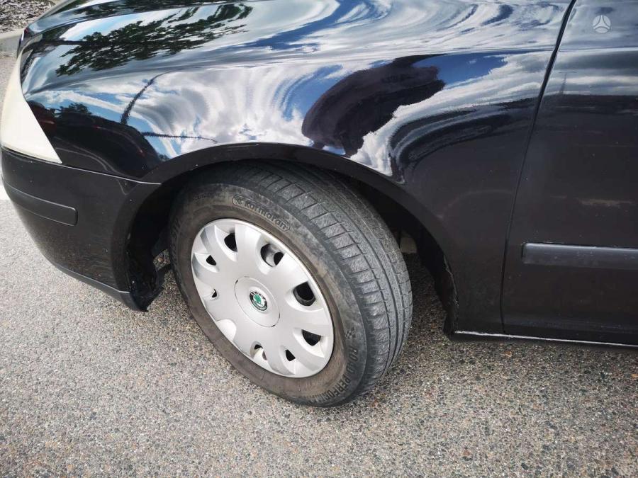 Black Skoda Octavia 2007 in Vilnius, with an engine capacity of 1.90 L and mileage of 284 thousand km for 1950 €, photo 6 on AUTOMOTO.COM.LV