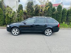 Melns Skoda Octavia 2008 Valmiera, ar dzinēja tilpumu 2.00 L un nobraukumu 368 tūkst. km par 2990 €, foto 4 vietnē AUTOMOTO.COM.LV