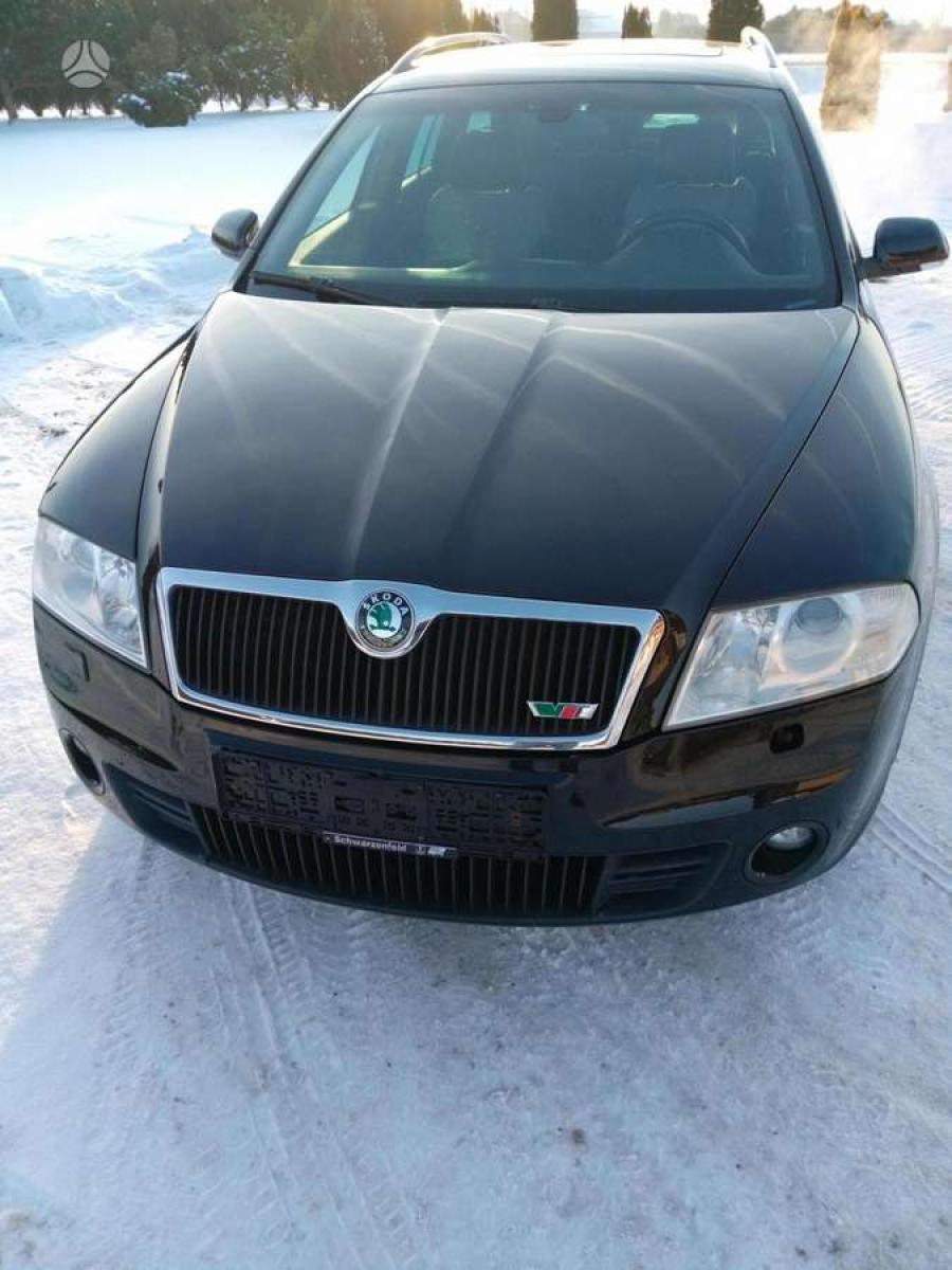 Black Skoda Octavia 2008 in Marijampole, with an engine capacity of 1.97 L and mileage of 270 thousand km for 3300 €, photo 1 on AUTOMOTO.COM.LV