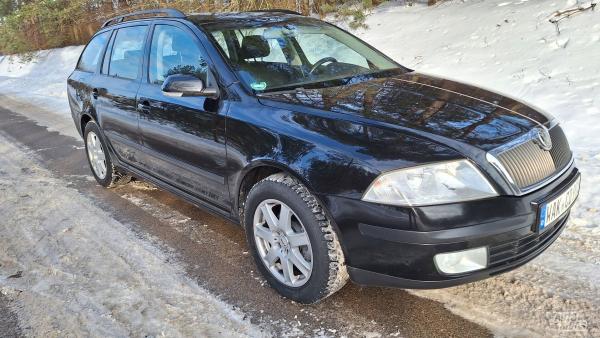 Melns Skoda Octavia 2008 Marijampole, ar dzinēja tilpumu 2.00 L un nobraukumu 272 tūkst. km par 2350 €, foto 7 vietnē AUTOMOTO.COM.LV