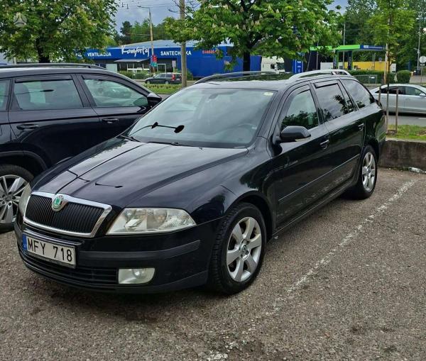 Melns Skoda Octavia 2008 Viļņa, ar dzinēja tilpumu 1.90 L un nobraukumu 324 tūkst. km par 2000 €, foto 1 vietnē AUTOMOTO.COM.LV