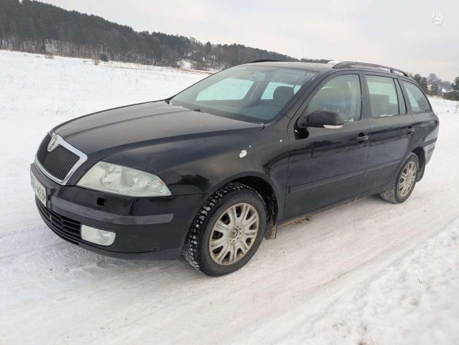 Black Skoda Octavia 2008 in Kaunas, with an engine capacity of 1.90 L and mileage of 400 thousand km for 1459 €, photo 1 on AUTOMOTO.COM.LV