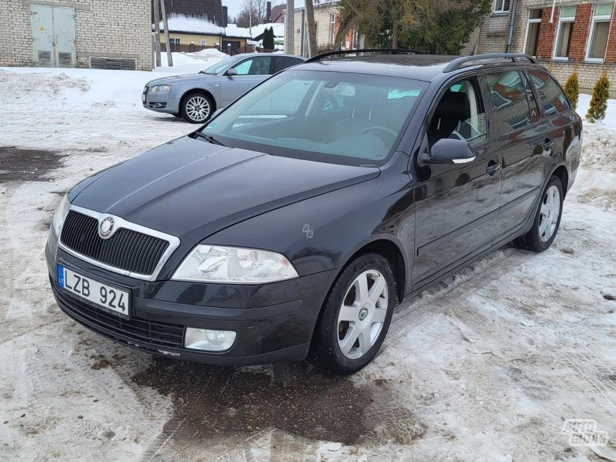 Melns Skoda Octavia 2008 Radviliškis, ar dzinēja tilpumu 1.90 L un nobraukumu 4 tūkst. km par 1700 €, foto 2 vietnē AUTOMOTO.COM.LV