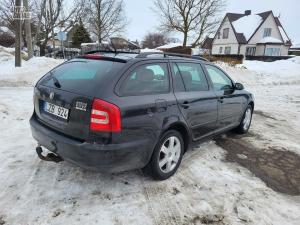 Melns Skoda Octavia 2008 Radviliškis, ar dzinēja tilpumu 1.90 L un nobraukumu 4 tūkst. km par 1700 €, foto 4 vietnē AUTOMOTO.COM.LV