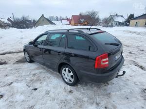 Melns Skoda Octavia 2008 Radviliškis, ar dzinēja tilpumu 1.90 L un nobraukumu 4 tūkst. km par 1700 €, foto 5 vietnē AUTOMOTO.COM.LV
