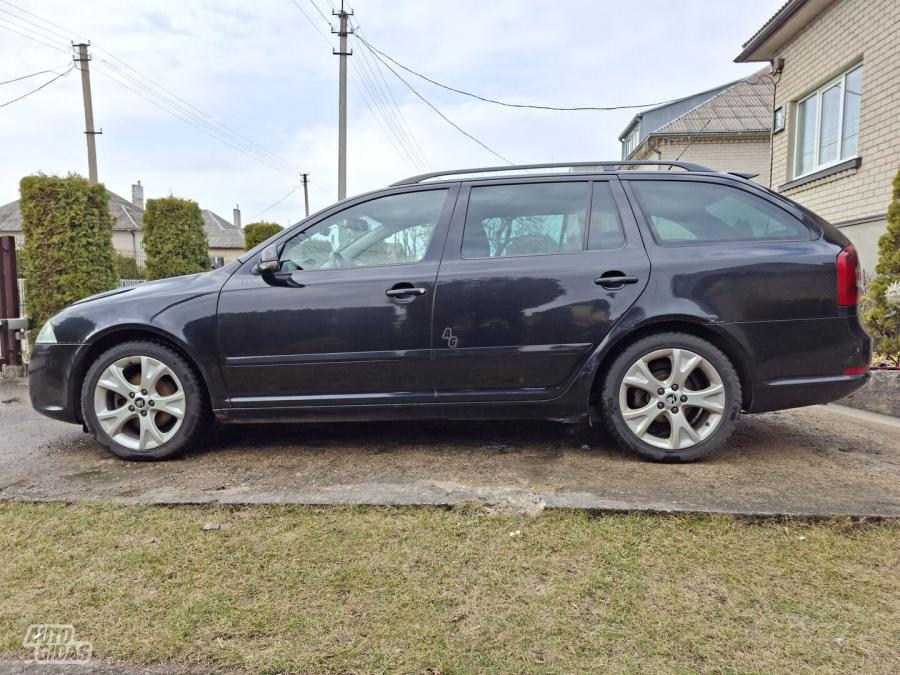 Melns Skoda Octavia 2008 Šauļi, ar dzinēja tilpumu 2.00 L un nobraukumu 280 tūkst. km par 2950 €, foto 1 vietnē AUTOMOTO.COM.LV