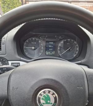 Melns Skoda Octavia 2008 Šauļi, ar dzinēja tilpumu 2.00 L un nobraukumu 280 tūkst. km par 2950 €, foto 12 vietnē AUTOMOTO.COM.LV