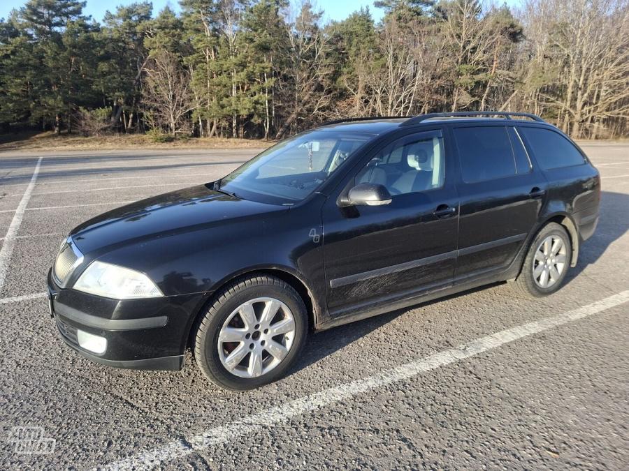 Melns Skoda Octavia 2008 Klaipėda, ar dzinēja tilpumu 2.00 L un nobraukumu 276 tūkst. km par 2300 €, foto 3 vietnē AUTOMOTO.COM.LV